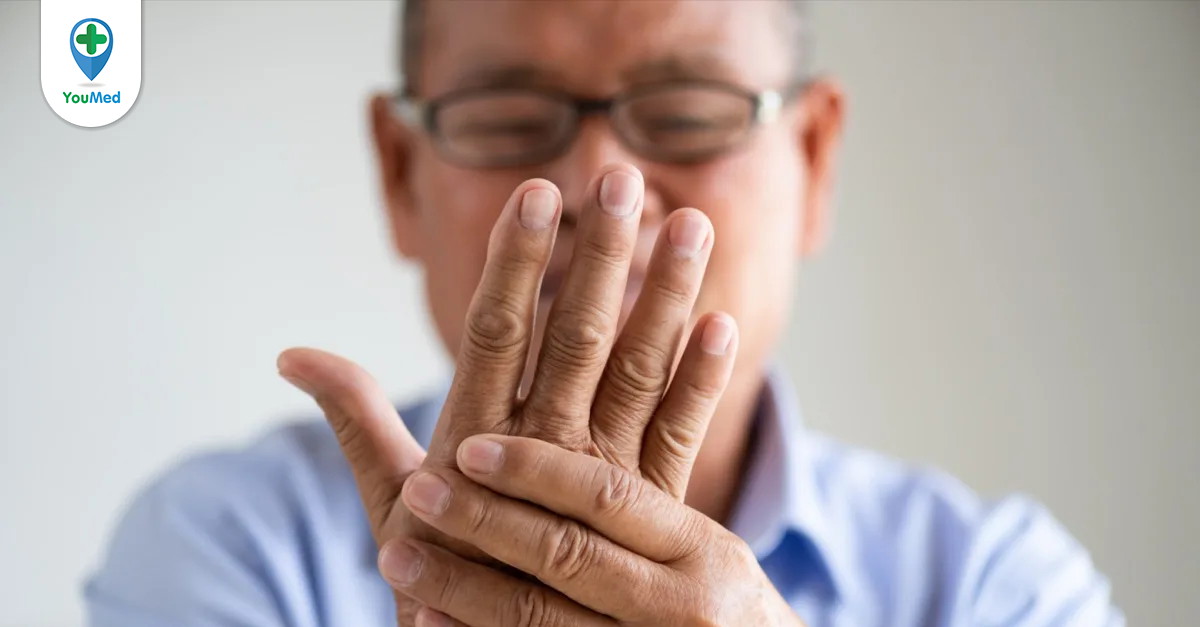 Bệnh teo đa hệ thống (MSA): nguyên nhân, chẩn đoán và điều trị - YouMed